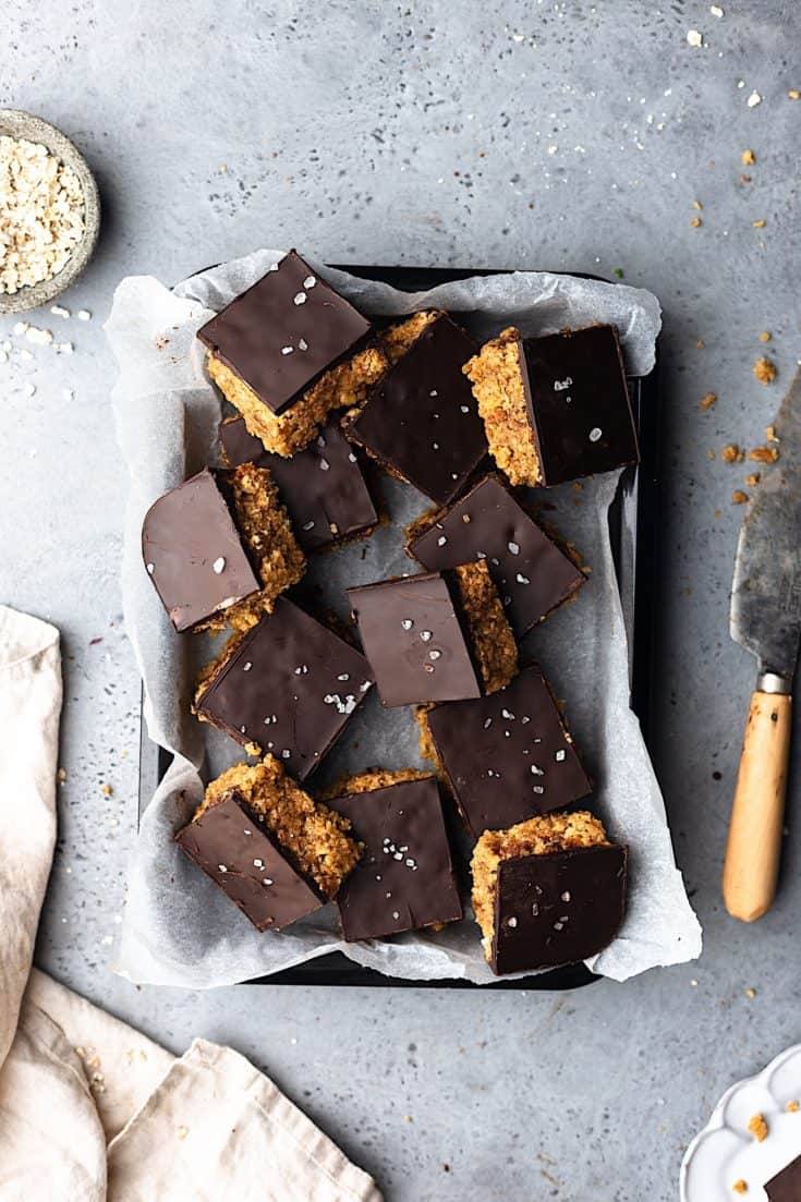 Vanilla, Coconut and Chocolate Flapjacks - Cupful of Kale