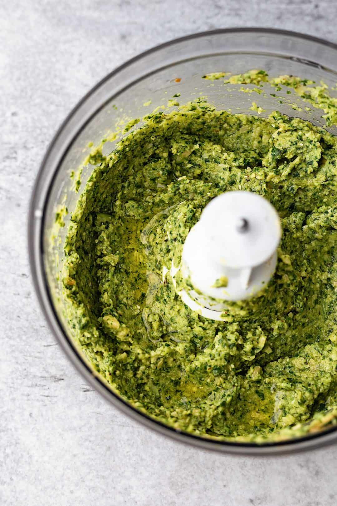 Roasted Courgette Pesto Pasta - Cupful of Kale