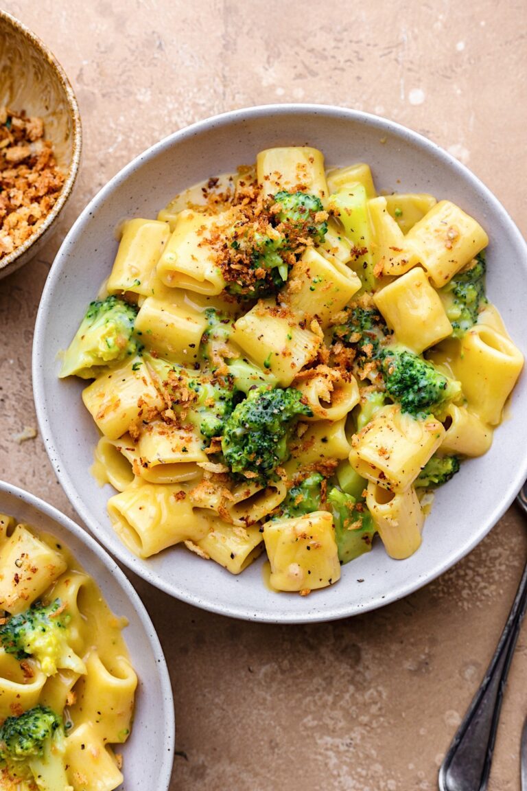 Cheesy Broccoli Pasta - Cupful of Kale